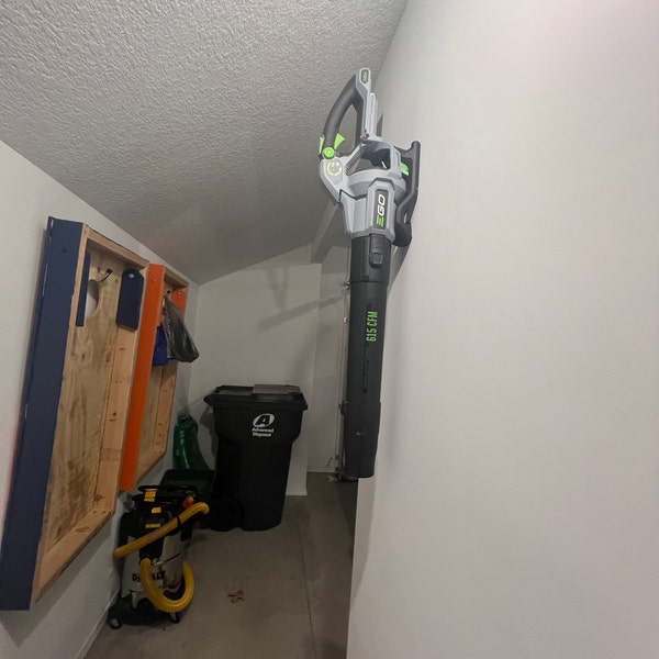 EGO 670 / 650 / 615 / 580 CFM Leaf Blower Wall Mount: 3D Printed ...