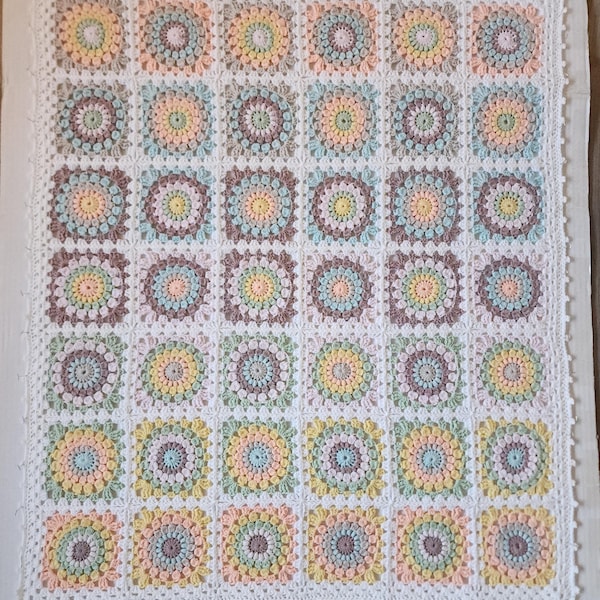 PATTERN | Astrid Granny Cowl Pattern | Crochet Granny Square Neck ...