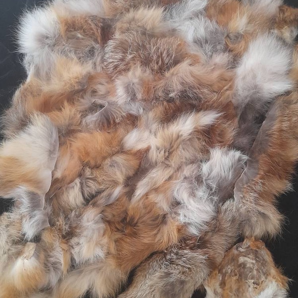 Stripes of Arctic Fox Fur Are Beige With Black Splashes Scrap Fur Fox ...