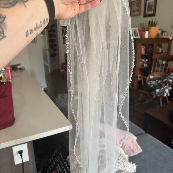 Wedding Veil, 1 Layer Wedding Veil, Fingertip Veil, Bridal Veil, Light ...