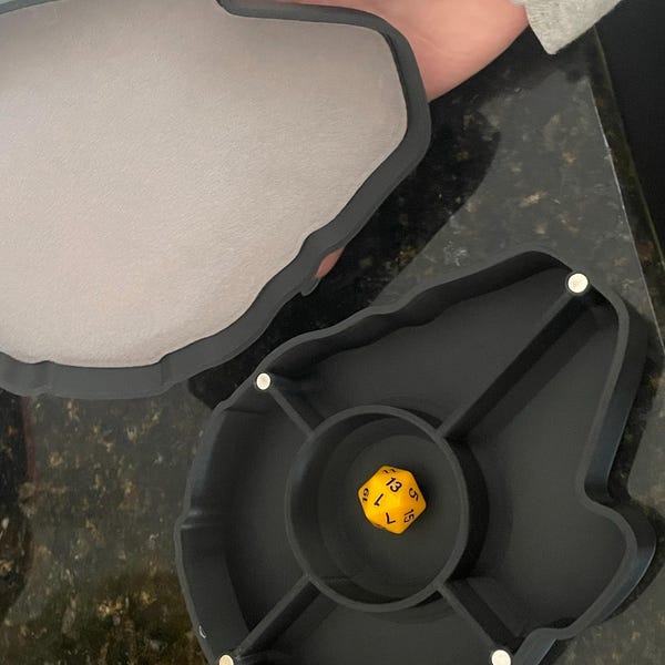 Star Wars Millennium Falcon Dnd Dice Tray - Etsy