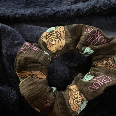 The Exorcist Scrunchie, Regan Scrunchie, Horror Movie Scrunchie - Etsy