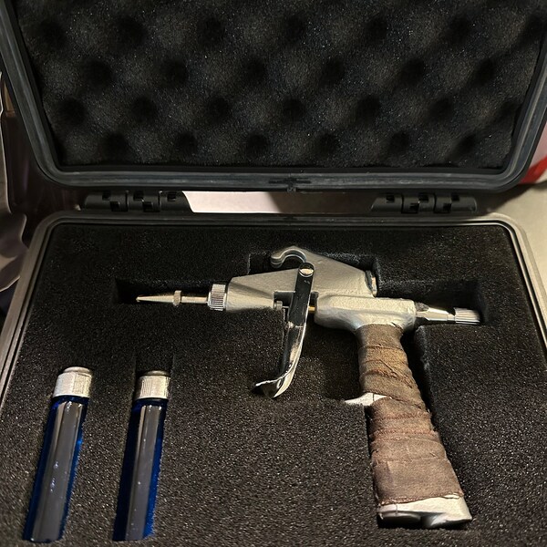 Repo! the Genetic Opera-inspired Zydrate Gun Geneco Movie Prop - Etsy