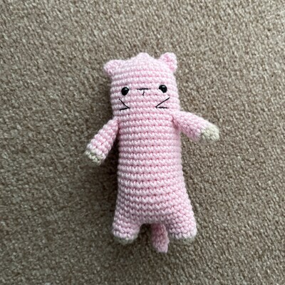 Small Long Cat Crochet Pattern. Make Your Own Cute Amigurumi Long Cat ...