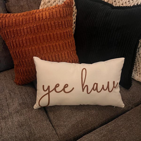 Personalized Pennant With Block Name Letters Custom Felt Name Pennant ...