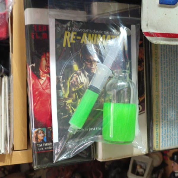 Re-animator Reagent Prop Replica - Etsy