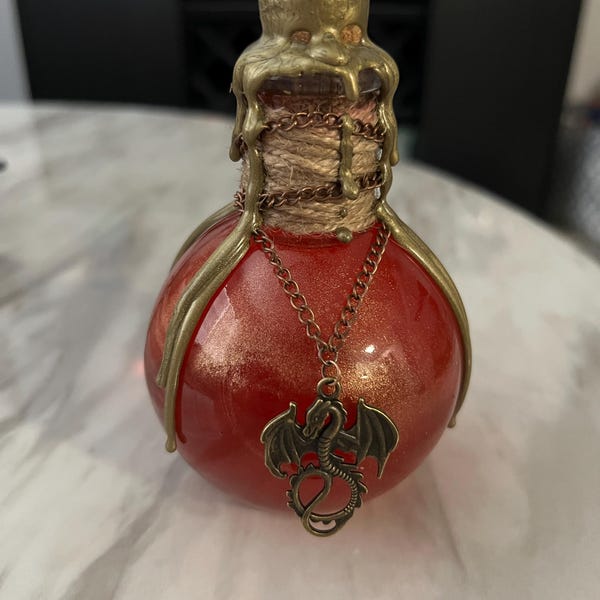 Health Potion: Color Changing Fantasycore Bottle With Charm - Etsy