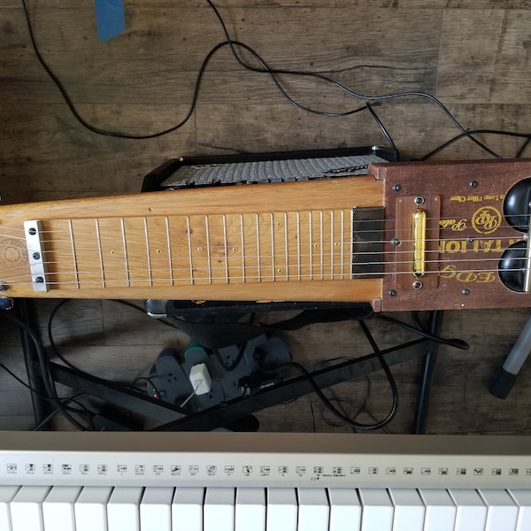 3-STRING SHOVEL GUITAR! Ready-to-ship Justin Johnson Signature Shovel ...
