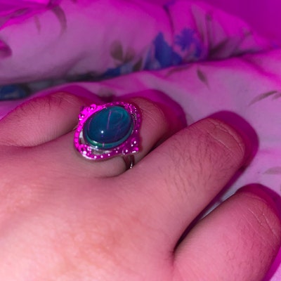 90s Ornate Gemstone Mood Ring - Etsy