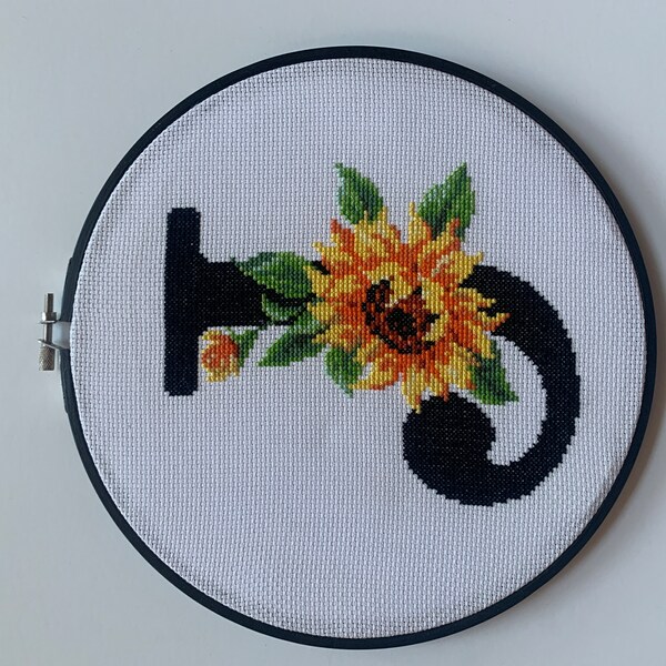 Letter J Modern Cross Stitch Pattern PDF, Monogram Floral Counted Cross ...