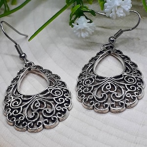 Round Filigree Chandelier Earring Forms Package of One Pair | Etsy