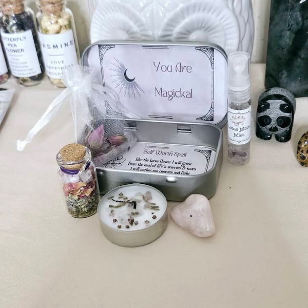 Moon Magick Witches Altar Tin, Witchcraft Kit for Manifestation ...