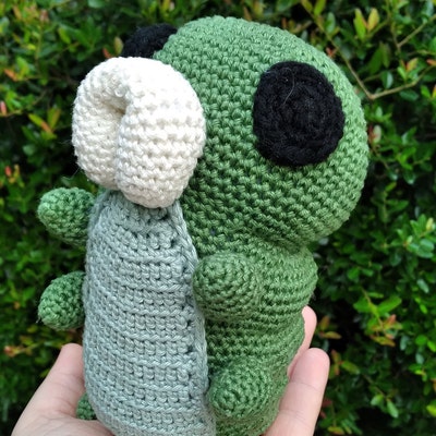 Green Critter Crochet Pattern Amigurumi Pattern - Etsy
