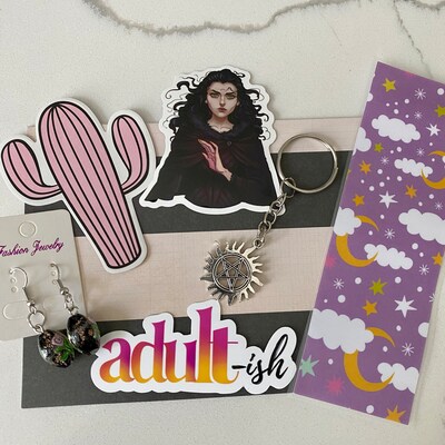 RED Uno Reverse Card Keychain - Etsy