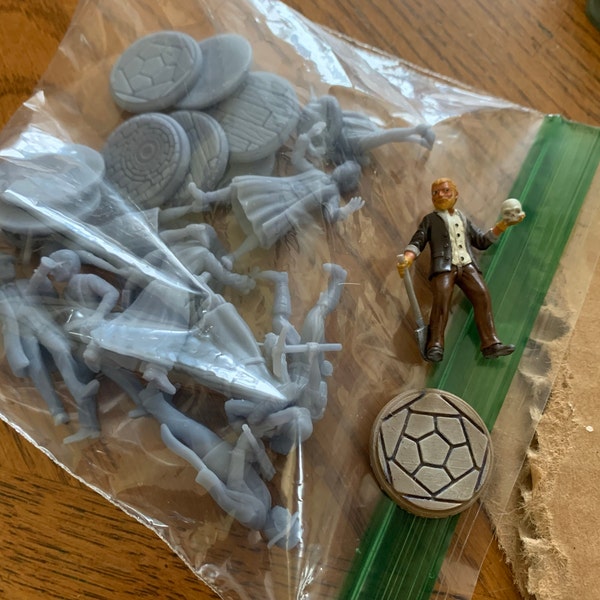 Innsmouth Investigators Lovecraft Resin Miniature Set | Innsmouth ...