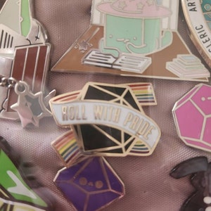 Fox Rogue Enamel Pin, Dungeons and Dragons Enamel Pin, Dnd Rogue Pin - Etsy