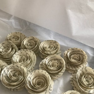 24 Book Page Roses / Paper Roses / Wedding Decor / Book | Etsy