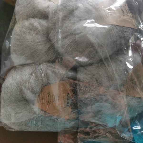 Fluffy Alpaca Silk Yarn! Garnstudio DROPS Design Brushed Alpaca Silk ...