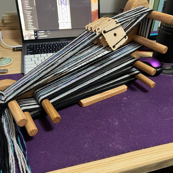 Loom-the Lute - Card Tablet Small Travel Sized Weaving Loom-makes 5 ...