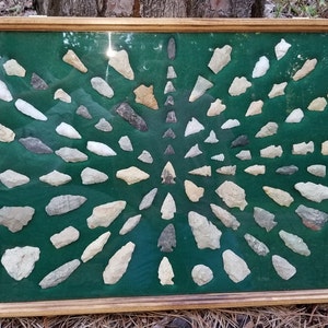 ARROWHEAD DISPLAY CASE 18x24x2 Wall Mount Locking Badges Awards Medals ...