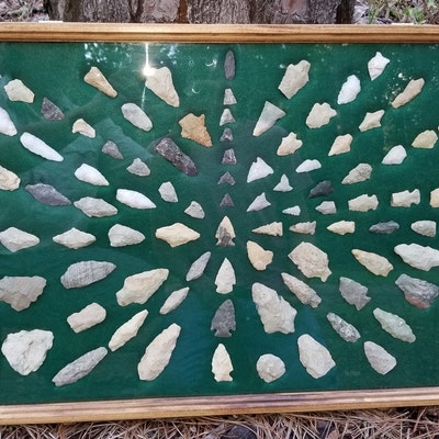 ARROWHEAD DISPLAY CASE 18x24x2 Wall Mount Locking Badges Awards Medals ...