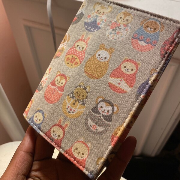 Maneki Neko Lucky Cat Passport Cover Gift for Cat Lover Passport Holder ...