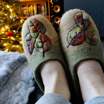 Floral Wool Slippers Tulips Art Women House Shoes Felted Slippers With ...