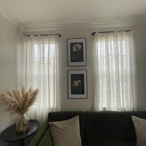 Vintage Cottage Still Life Gallery Wall Art Set - Moody Floral ...
