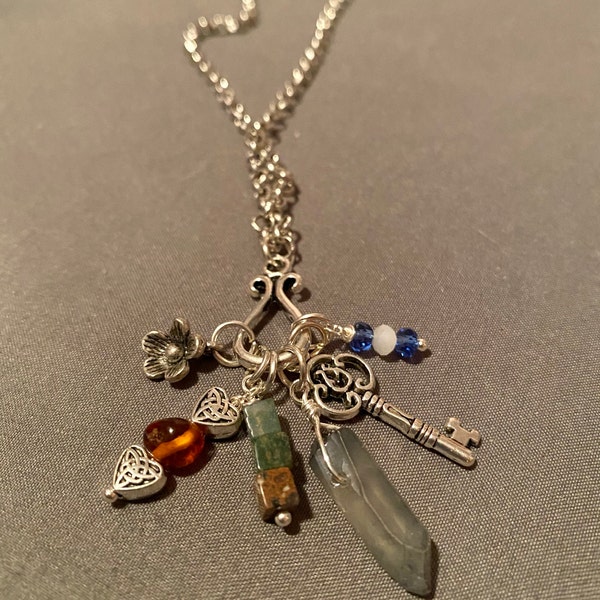 Standing Stones Necklace ~ Outlander Inspired - Etsy