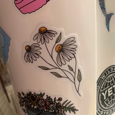Waterproof Flower Sticker Cute Daisy Flower Water Bottle Waterproof ...