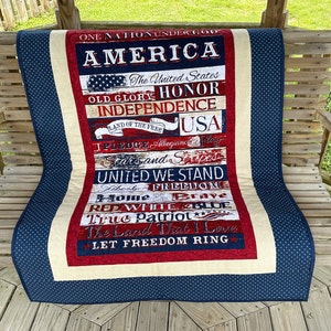 35 Digital Fabric Panel David Textiles Wild Wings Bear - Etsy