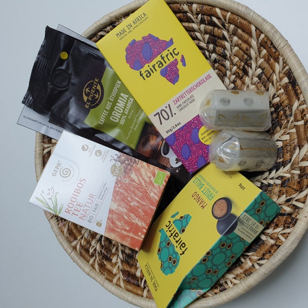 Handwoven Grass Crafts Set Trio of Shallow Trays, Bowls, or Baskets ...