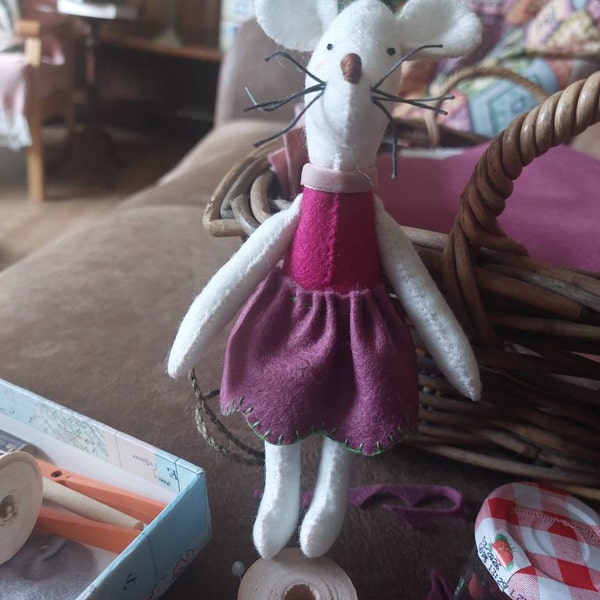 Mini Mouse 16 Cm Soft Toy Sewing Pattern and Tutorial - Etsy