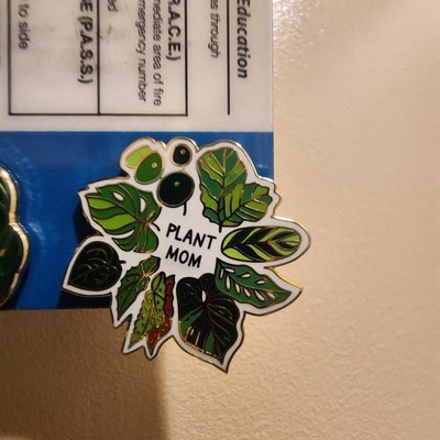 Plant Mom Hard Enamel Pin Plant Lady Pin Plant Lover Pin House Plant ...