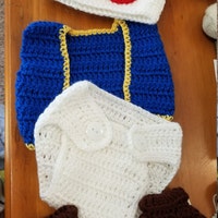 Super Mario Toadstool Baby Set: Hat, Diaper Cover, Vest, Booties, Super ...