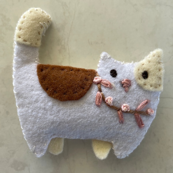 Fat Kitty Cats Felt Animals PDF Pattern Download, SVG File, Plush Pet ...