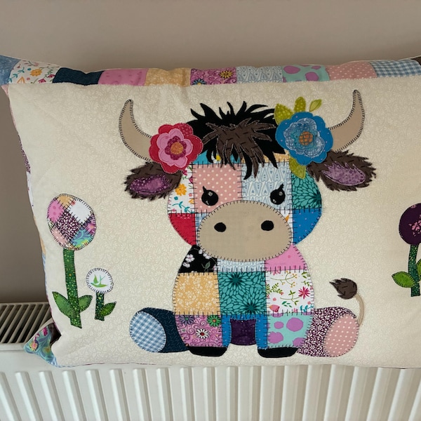Patchwork Highland Cow Quilt Pattern: Applique Baby Blanket (PDF ...