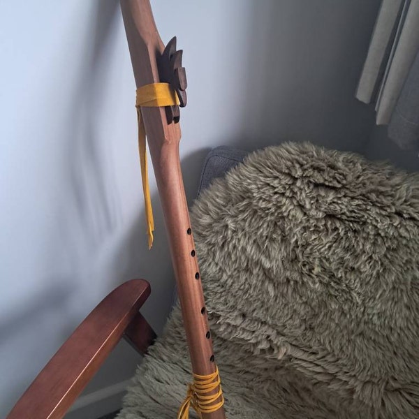 Native American Style Flute - Key of Low D, 432 Hz, Walnut Wood - Etsy