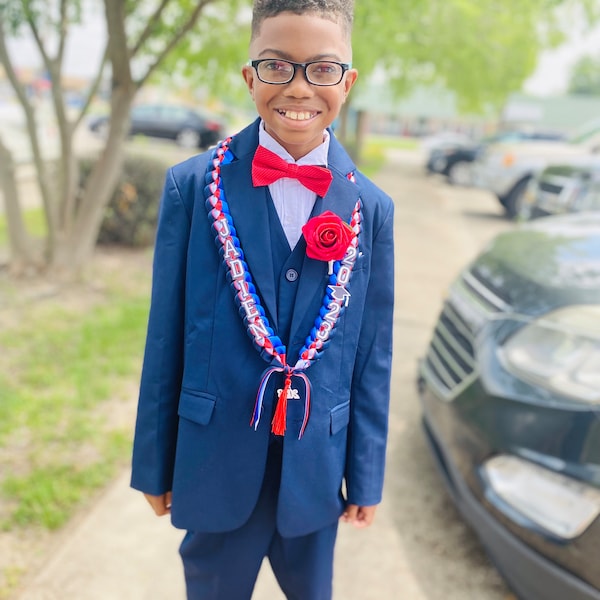 ELEMENTARY • MIDDLE SCHOOL • Graduation Lei • 2025 • Grad • Gift ...
