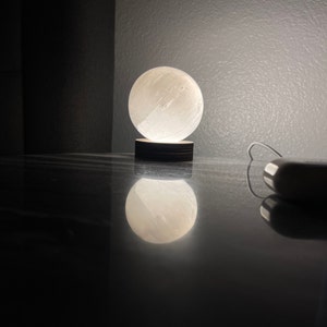 Crystal Light Stand // MADE TO ORDER // Crystal Lamp // Led Light ...