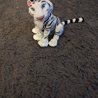 Articulated Tiger 3D Printed Fidget Toy Desk Decor, Pet Tiger Toy ...