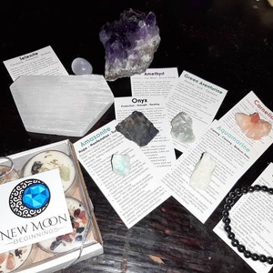 Root Chakra Stone Set Healing Crystals and Stones Garnet | Etsy