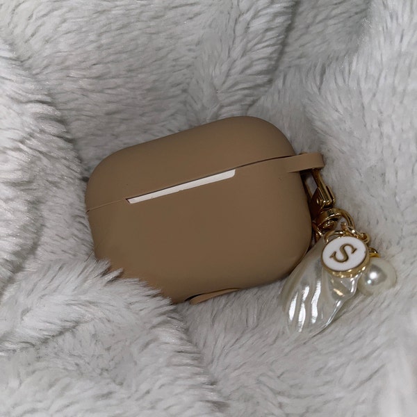 Customized AirPod Pro Gen 3 Case With Personalized Letter Initials ...