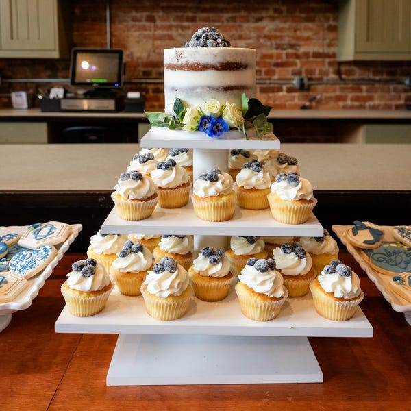 Custom Extra Large Round Donut Stand. - Etsy
