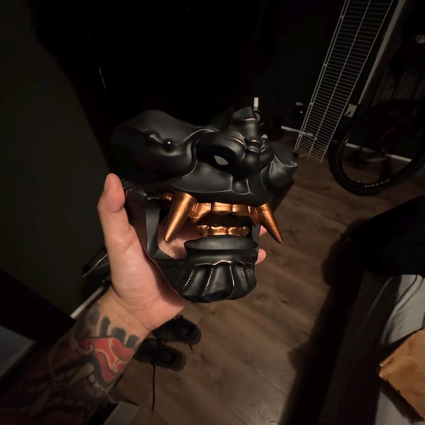Oni Mask Katana Wall Mount - Etsy