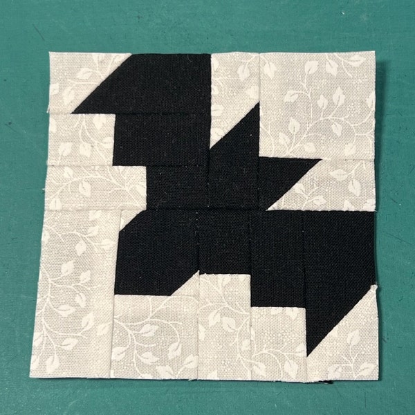 PDF Halloween Quilt Pattern - Bat Quilt Pattern - Etsy