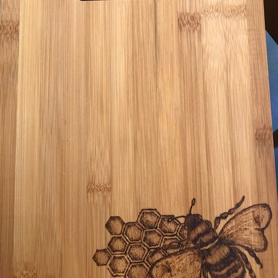 Bee Honeycomb Wooden Chopping Board With Hand Designed Pyrography ...