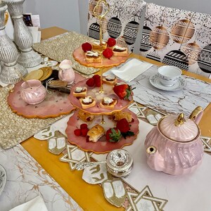 Stassi's Signature Design the Pearl Chain | Etsy