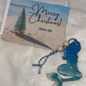 Resin Keychain, Ocean Resin Art, Beach Keychain, Wood Keychain, Custom ...