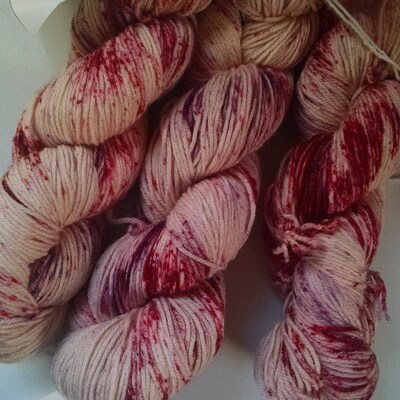 40 Whacks: Splash DK Weight Yarn - Etsy